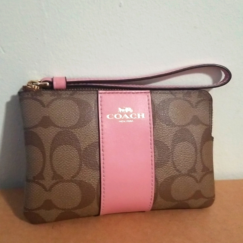 Corner Zip Wristlet In Signature Canvas - Gem